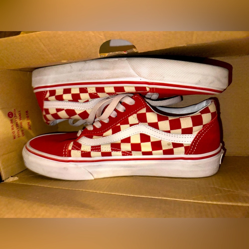 Vans Checkered Red Skating Shoes - Gem